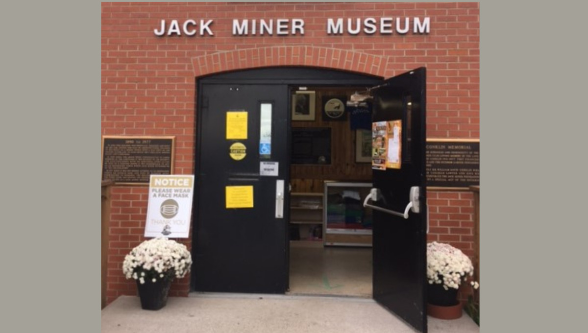 An Enjoyable Jack Miner Walking Tour During Migration Festival ...